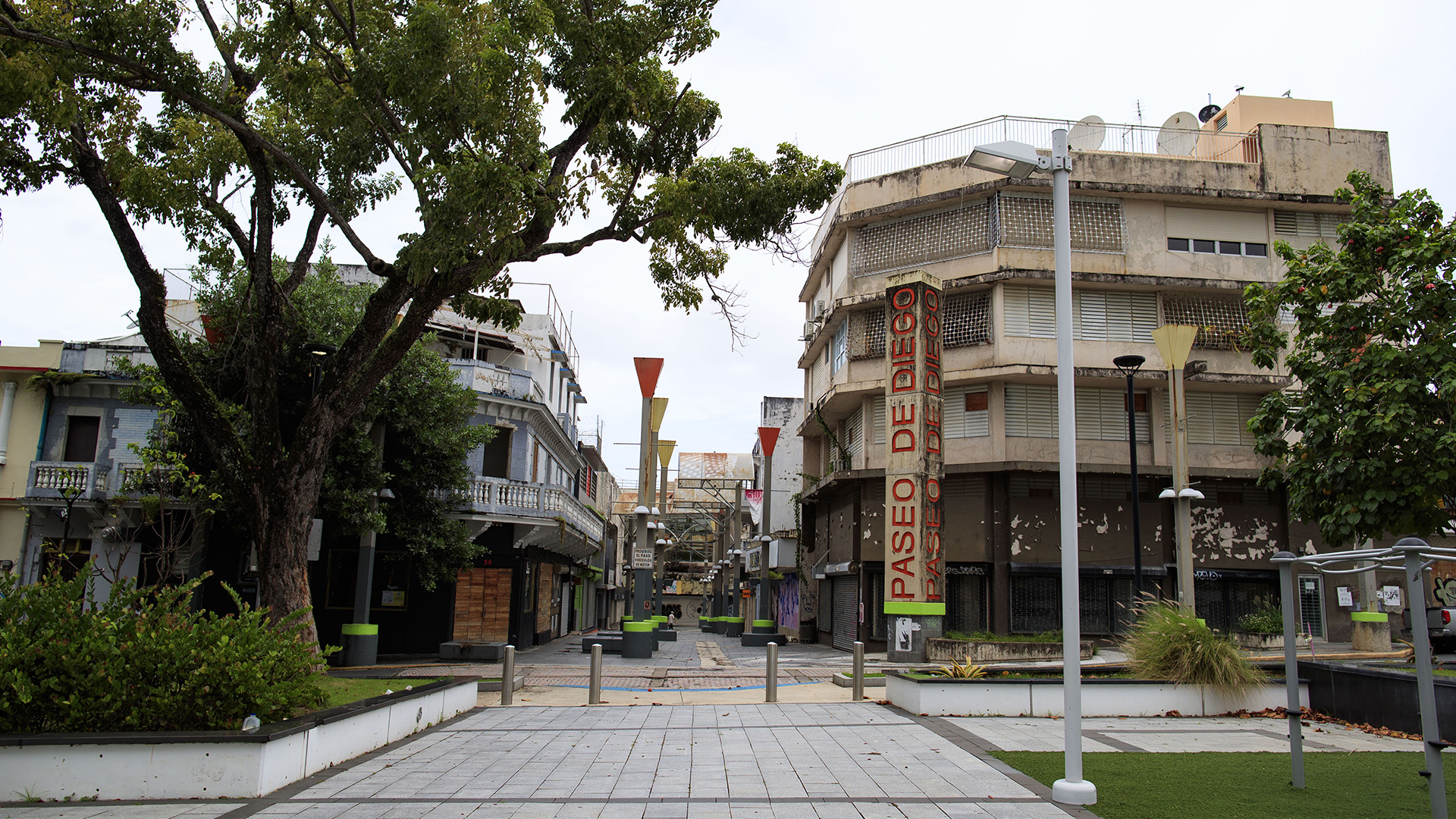 Sin "vida" el casco urbano de Río Piedras - El Nuevo Día